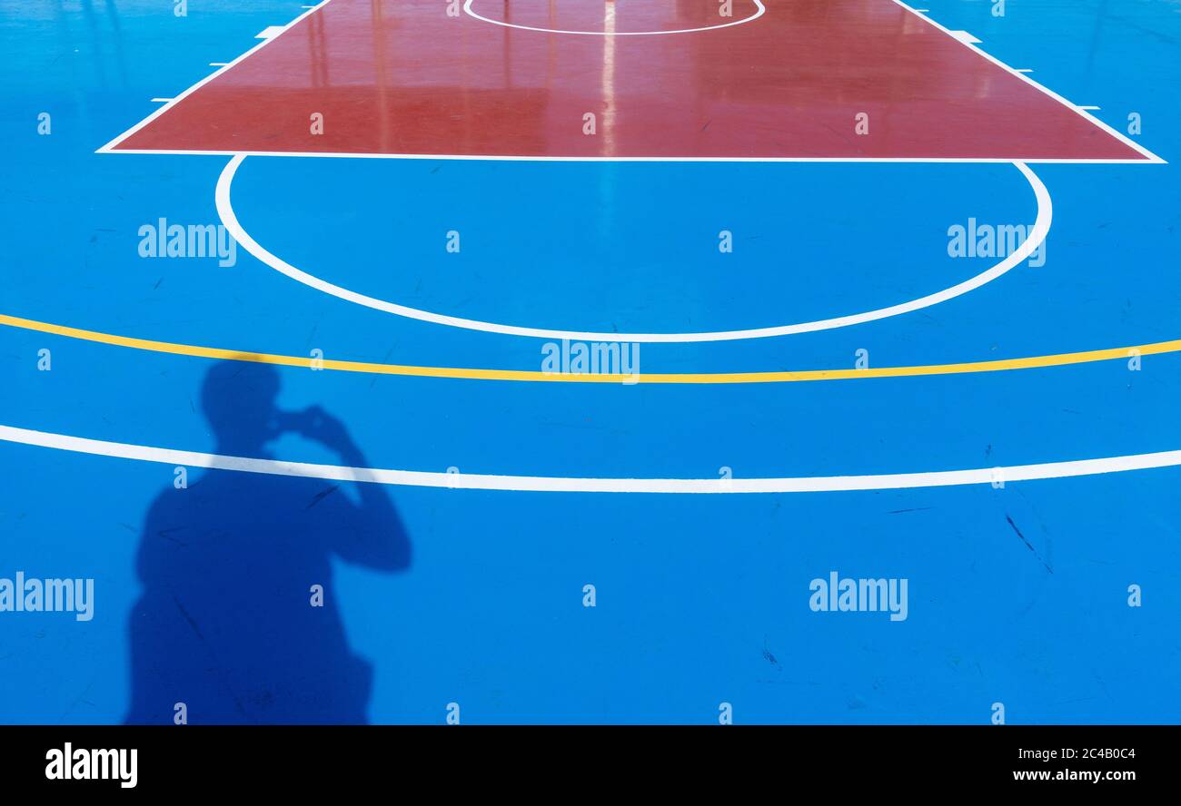 Basketball with shadow hi-res stock photography and images - Alamy