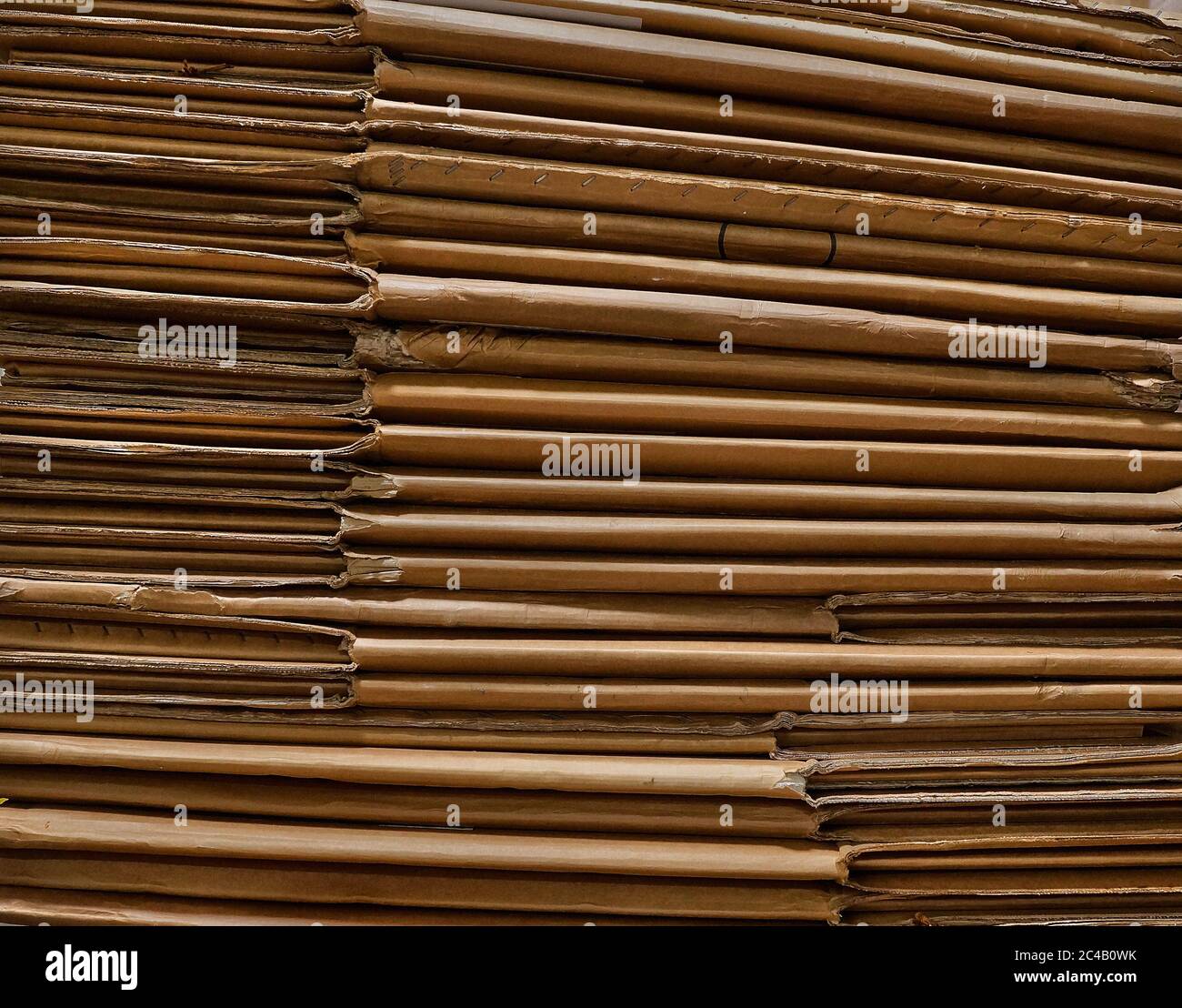 Layers corrugated cardboard hi-res stock photography and images - Alamy