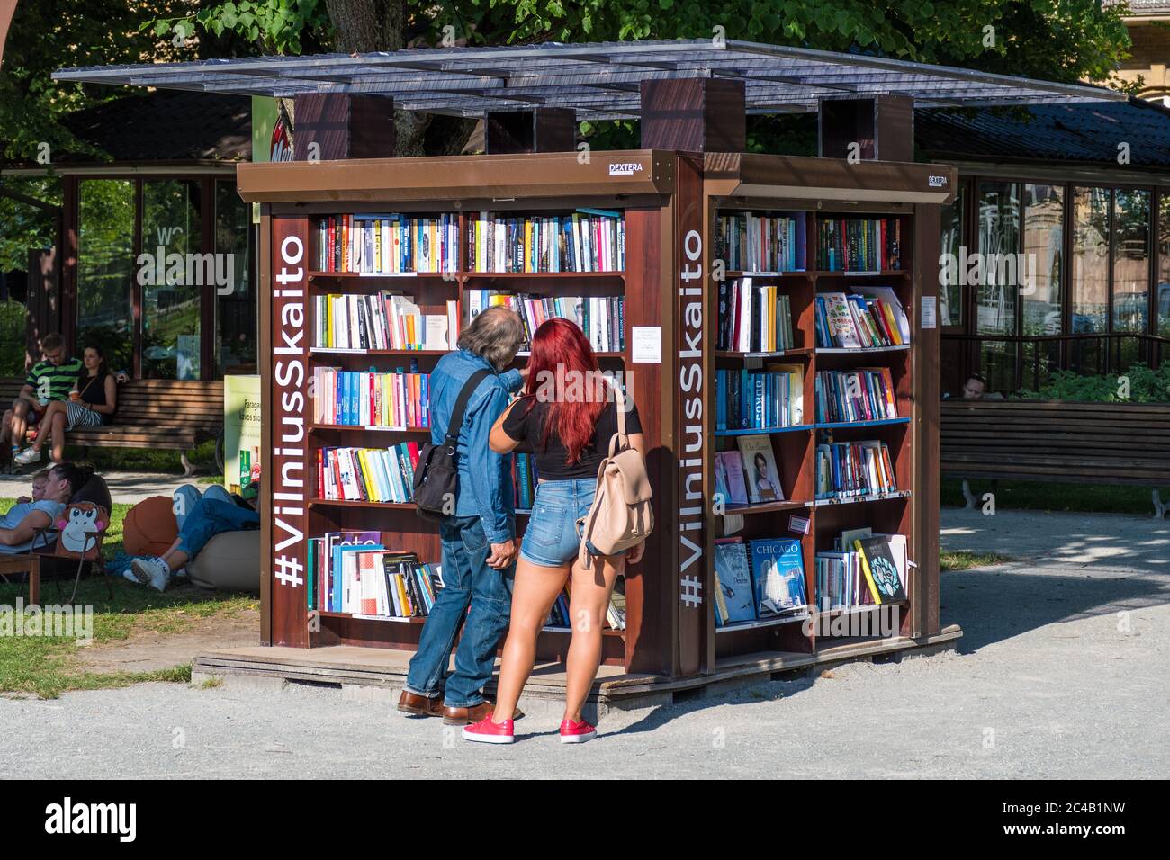 Open air library hi-res stock photography and images - Alamy