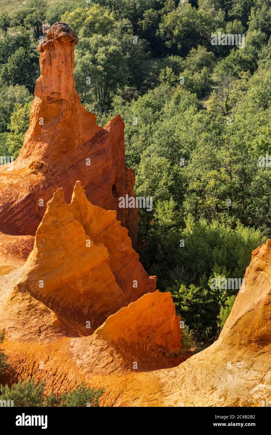 France Provence Colorado of Rustrel - Colorado Provencal landscapes in ...