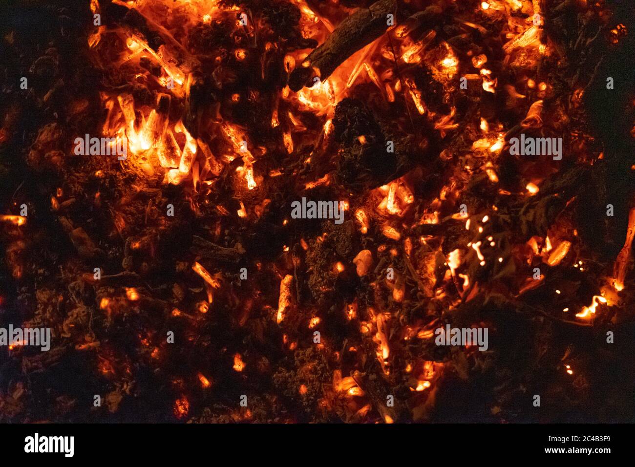 burning ashes texture with a big contrast Stock Photo - Alamy