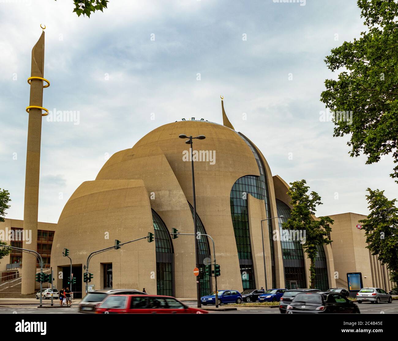 Cologne, NRW, Germany, 06 15 2020, mosque in cologne ehrenfeld, cloudy ...