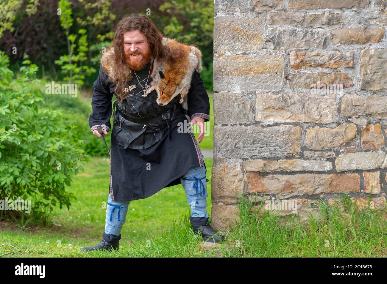Angry viking hi-res stock photography and images - Alamy