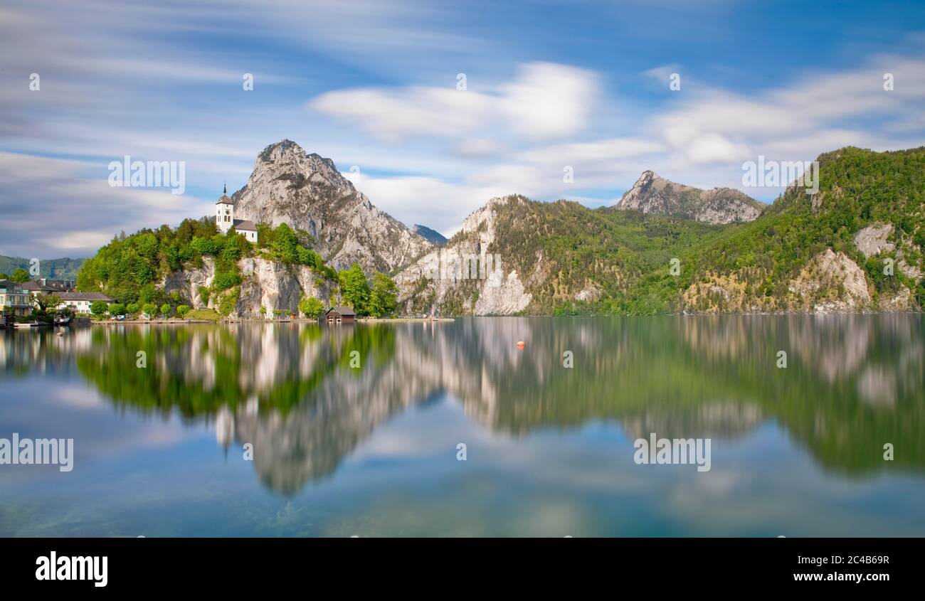 Lake Traun, Johannesberg Chapel with Traunstein,Traunkirchen ...