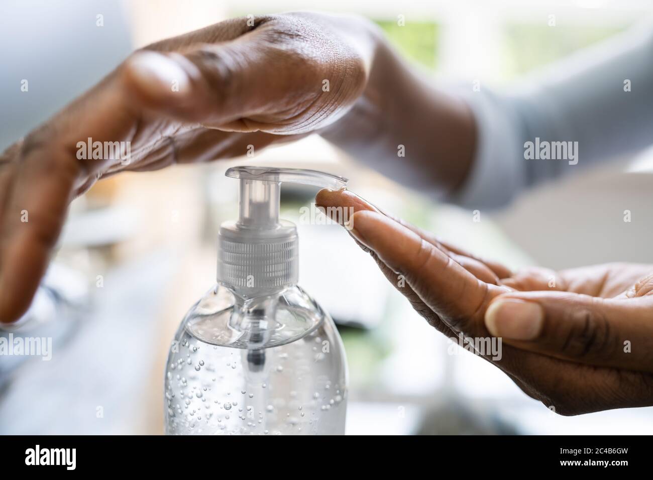 Alcohol hand rub hi-res stock photography and images - Alamy