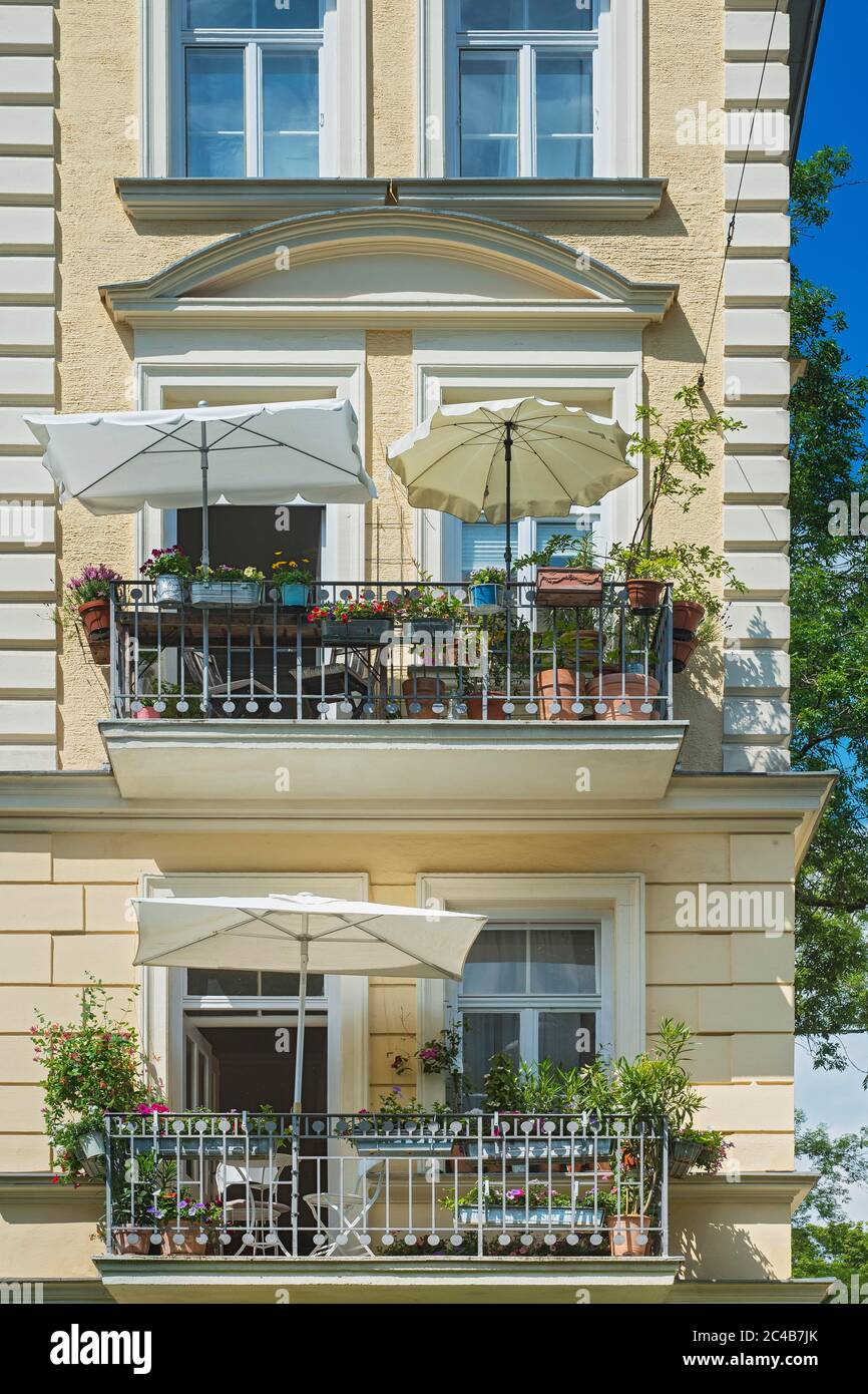 Green balconies hi-res stock photography and images - Alamy