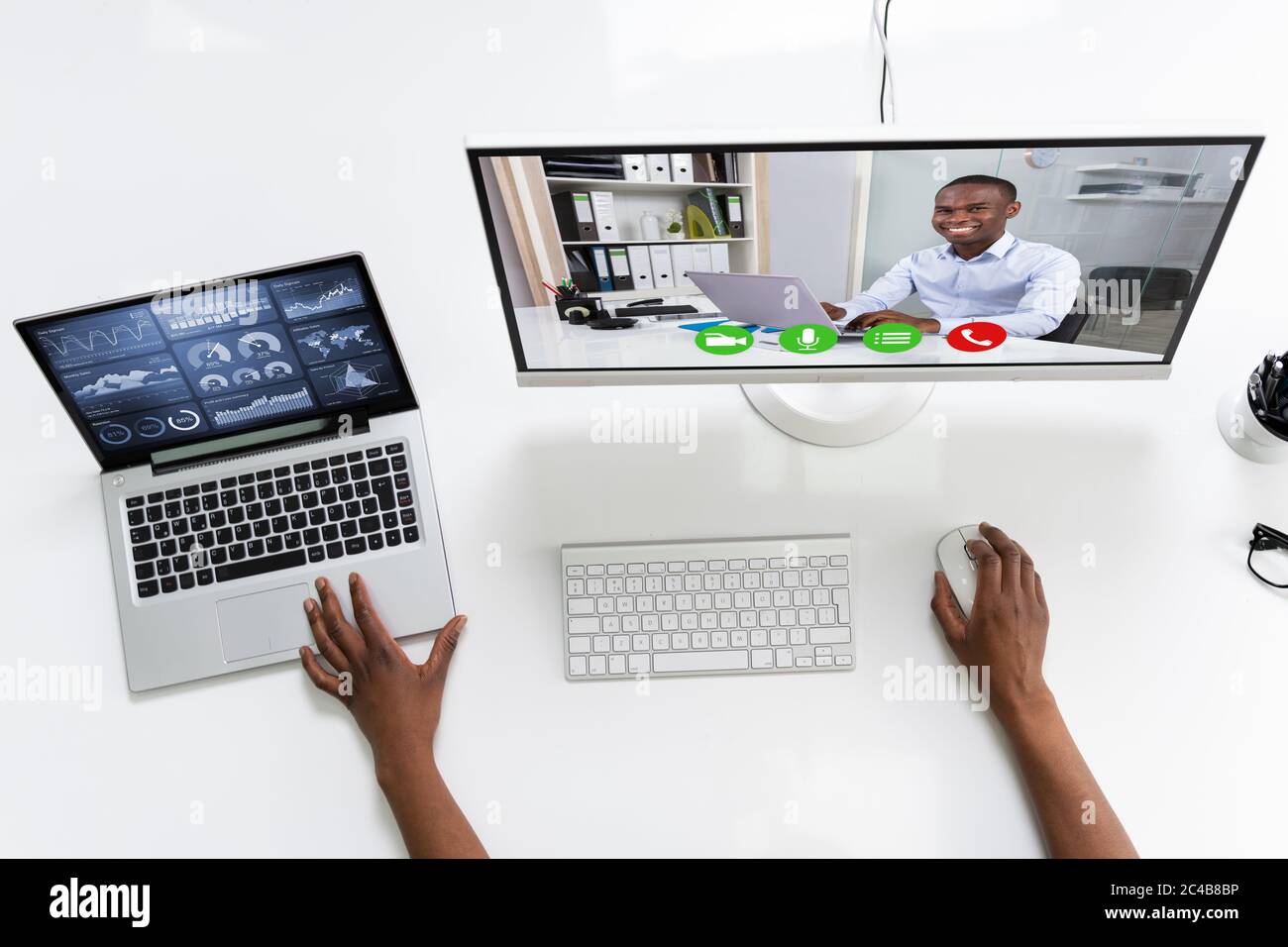 Watching computer monitor hi-res stock photography and images - Alamy