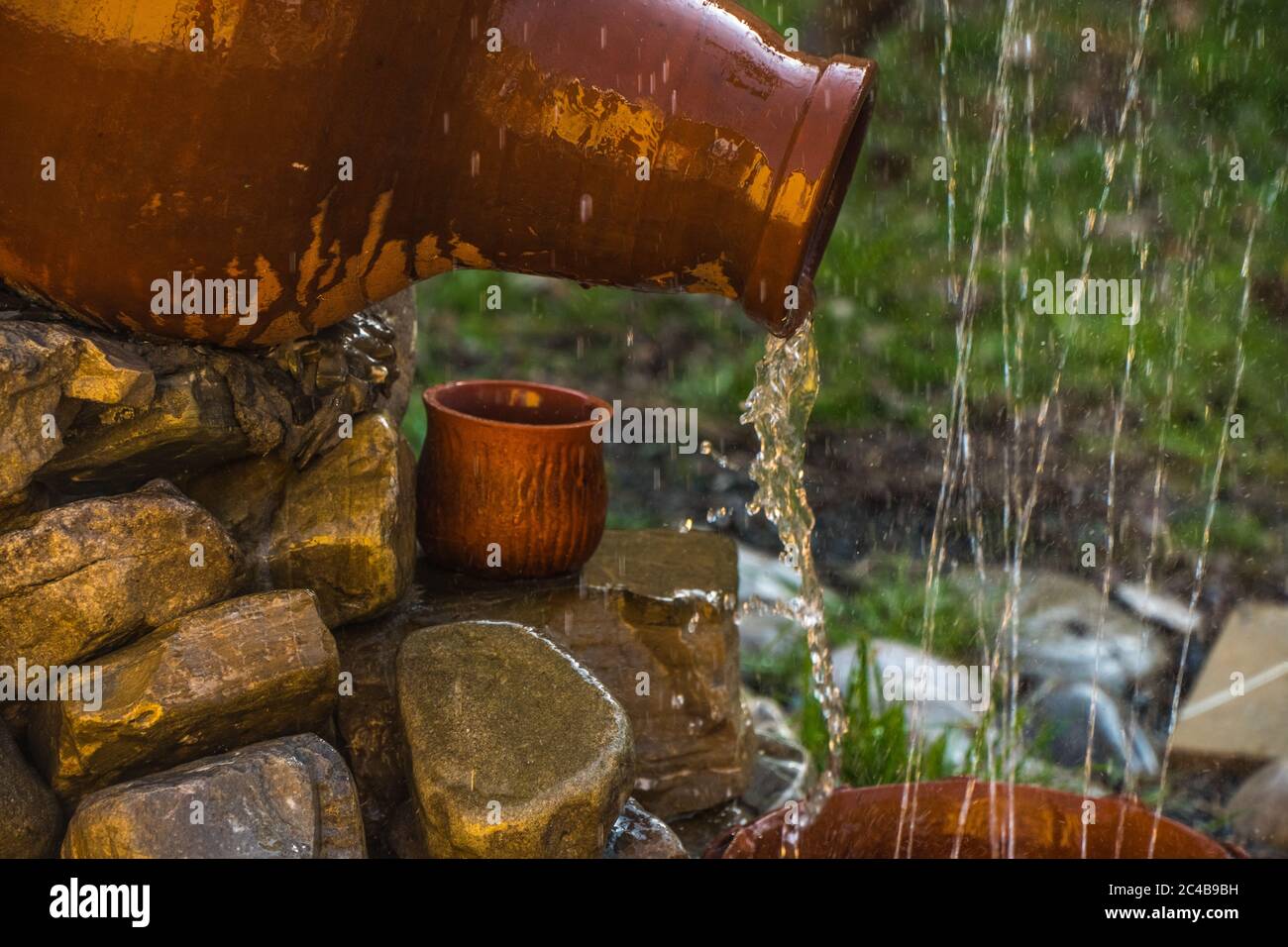 Dripping stones hi-res stock photography and images - Alamy