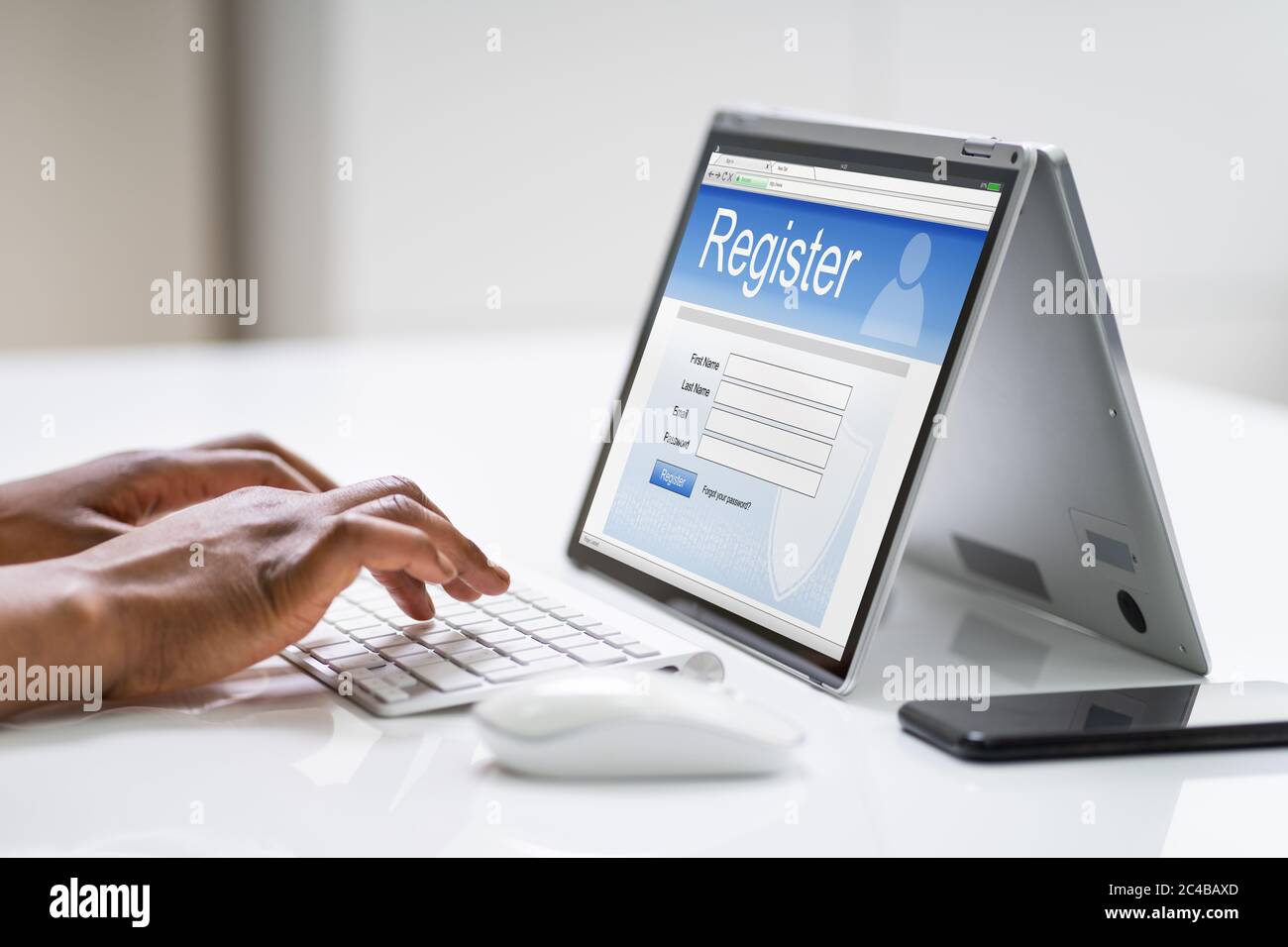 Website registration form hi-res stock photography and images - Alamy