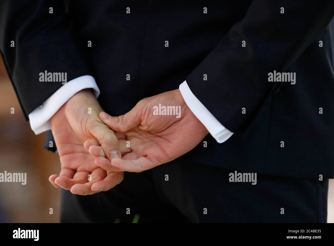 Back reports hi-res stock photography and images - Alamy