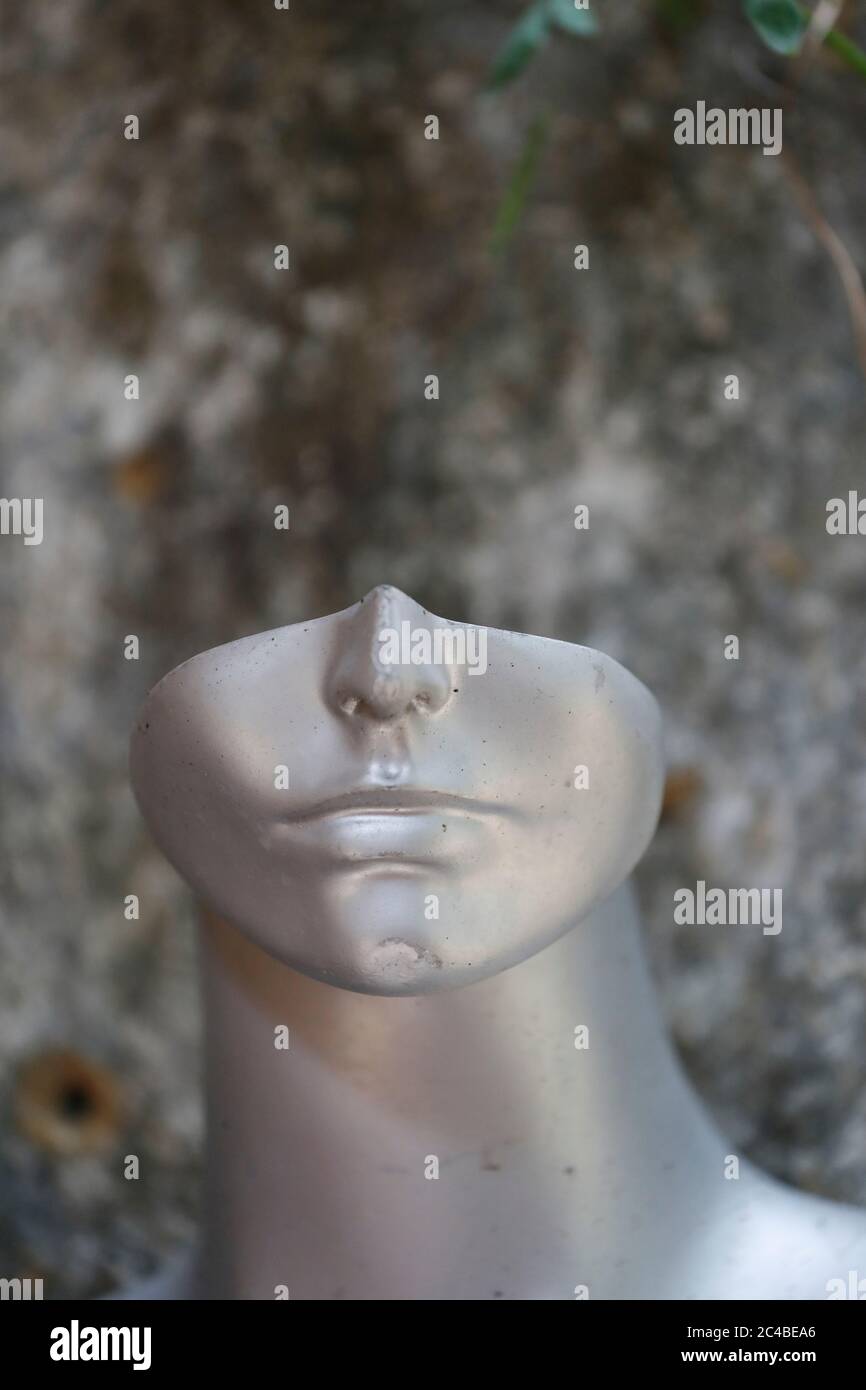 Plastic model head hi-res stock photography and images - Alamy