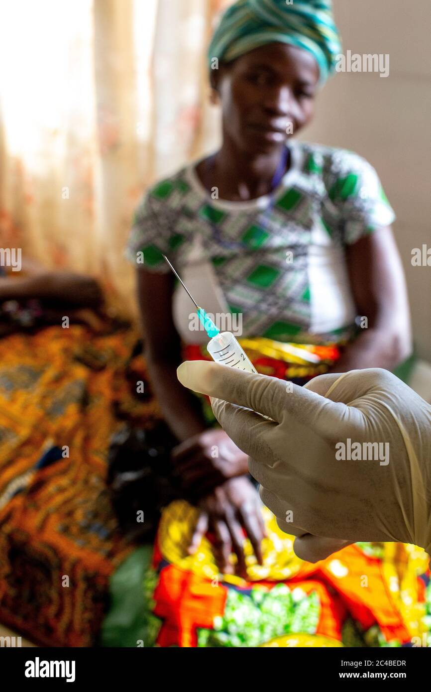Medical clinic health center hi-res stock photography and images - Alamy