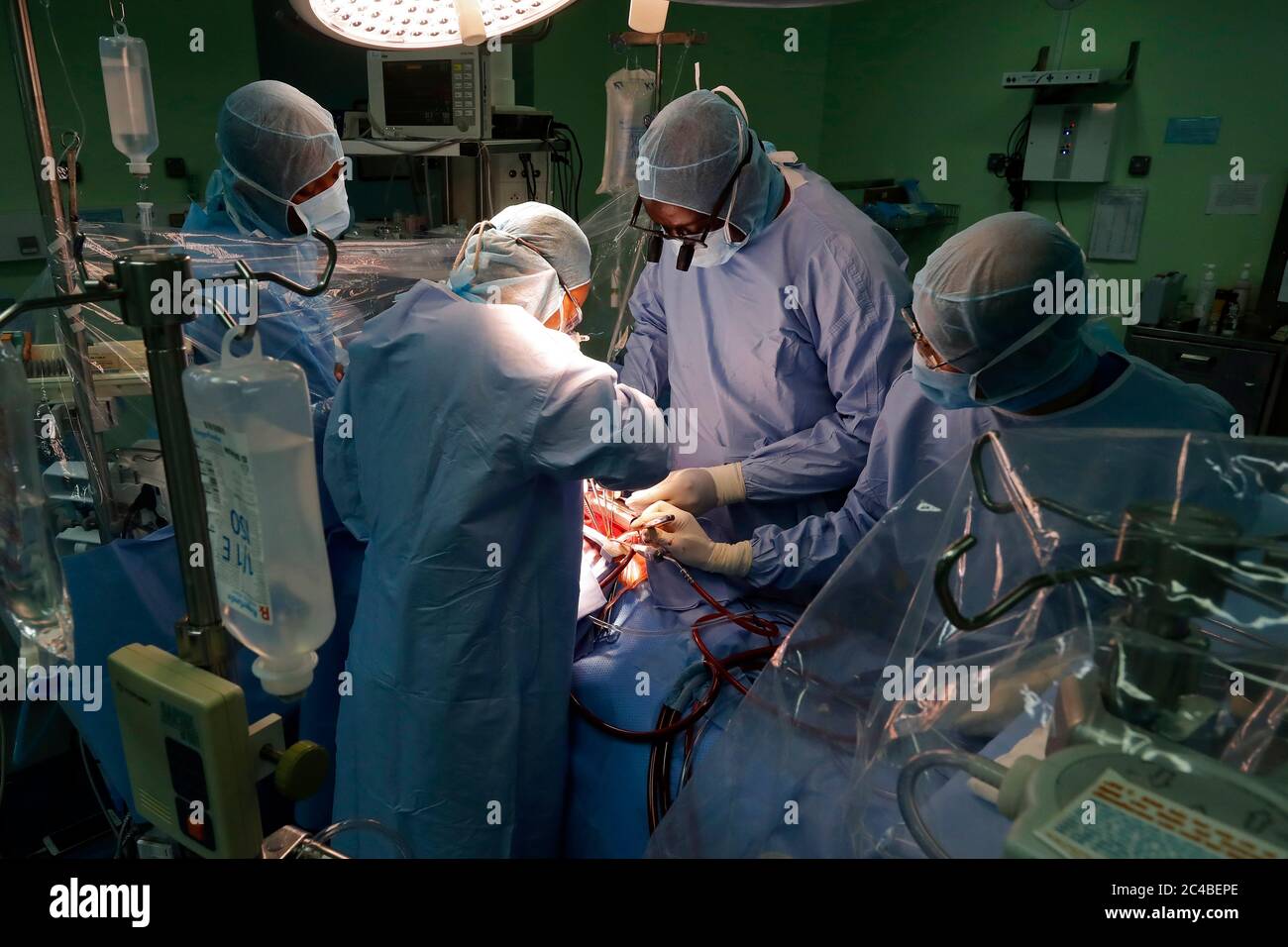 Operating systems hi-res stock photography and images - Alamy