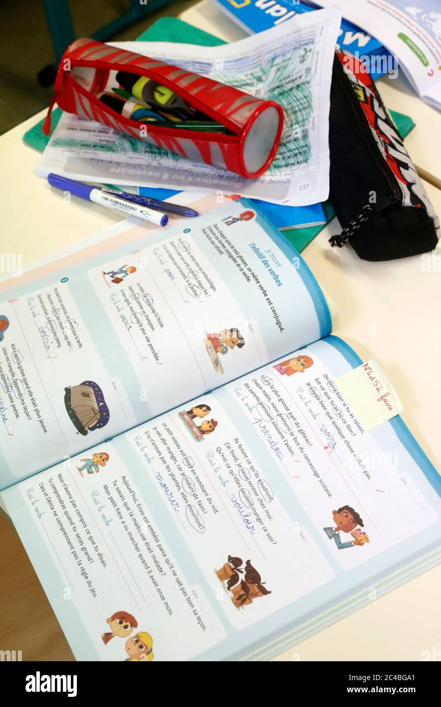 Exercise book school hi-res stock photography and images - Alamy