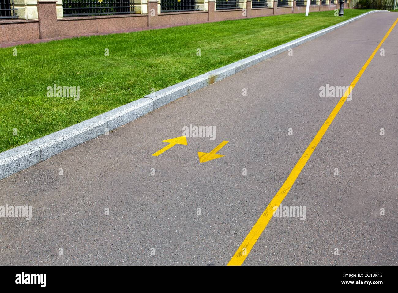 Roadside Footpath Sign High Resolution Stock Photography and Images - Alamy
