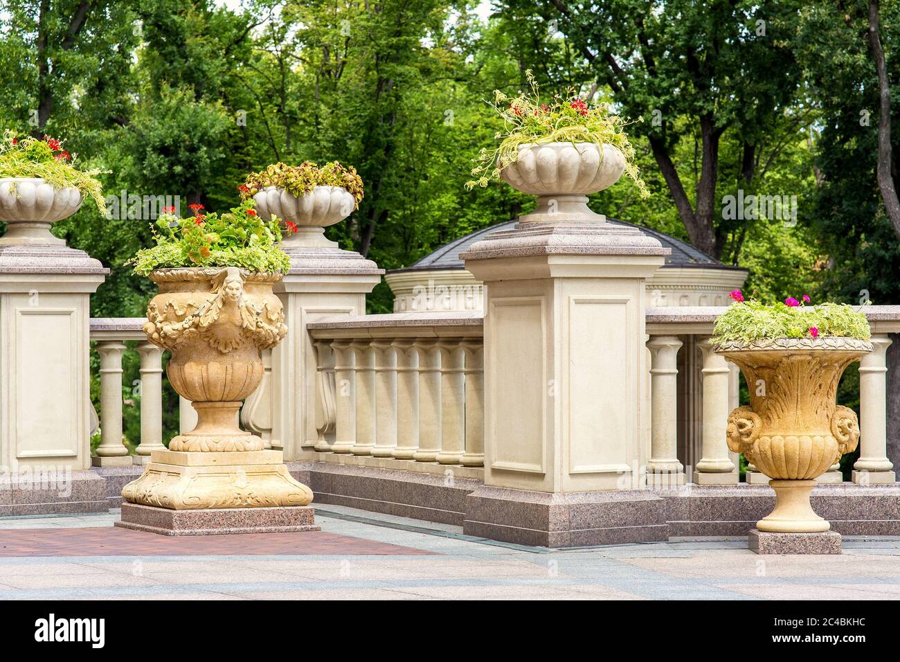 Stone Balustrade Garden High Resolution Stock Photography and Images ...