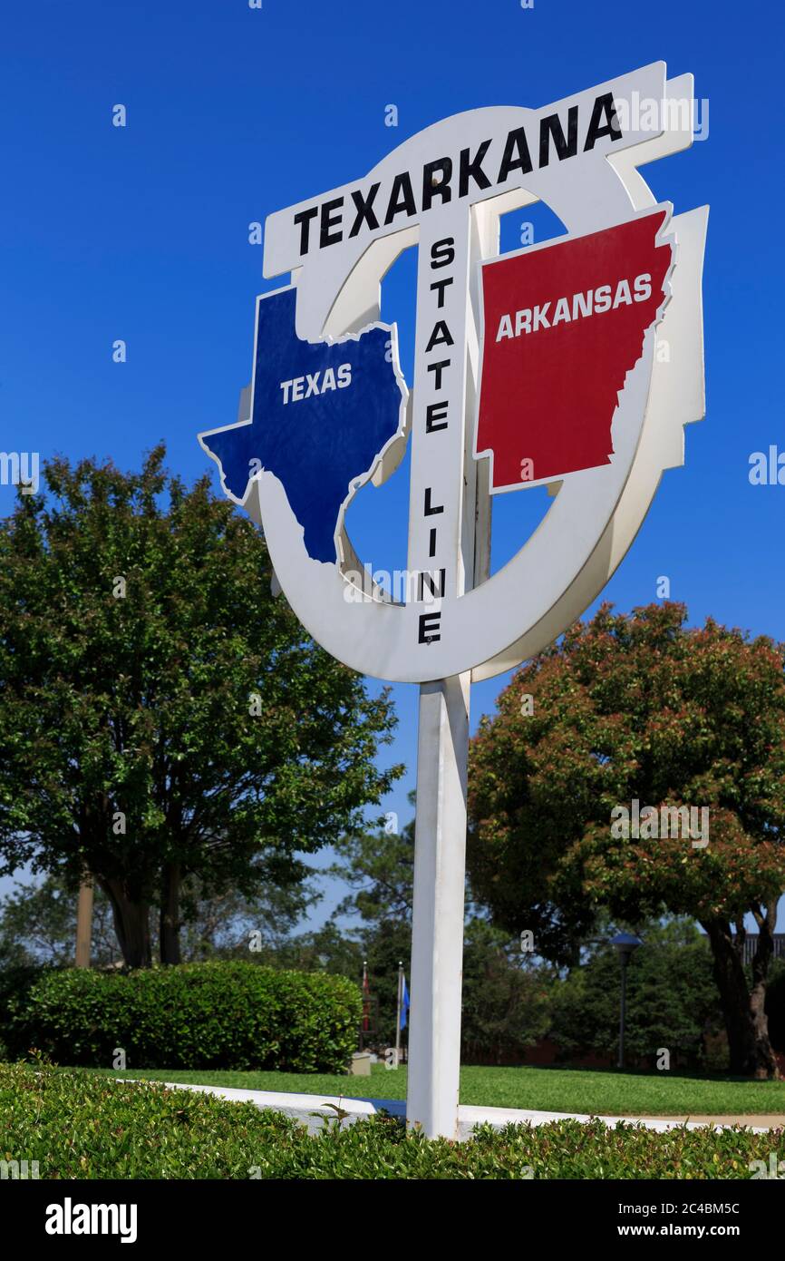 Texas state line sign hi-res stock photography and images - Alamy