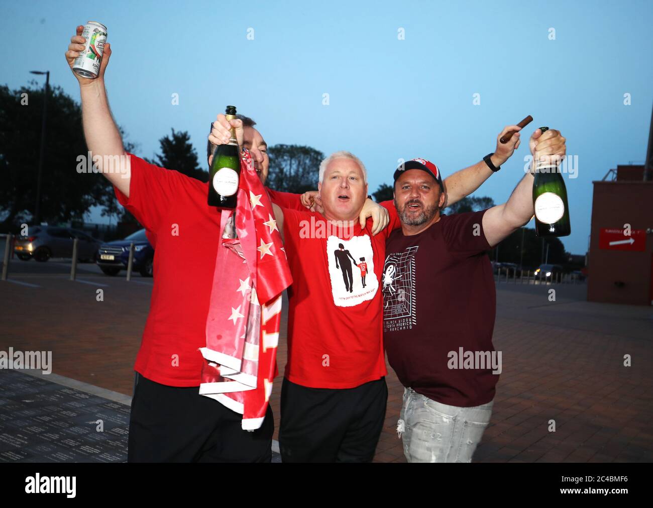 Liverpool fans outside Anfield, Liverpool Stock Photo - Alamy
