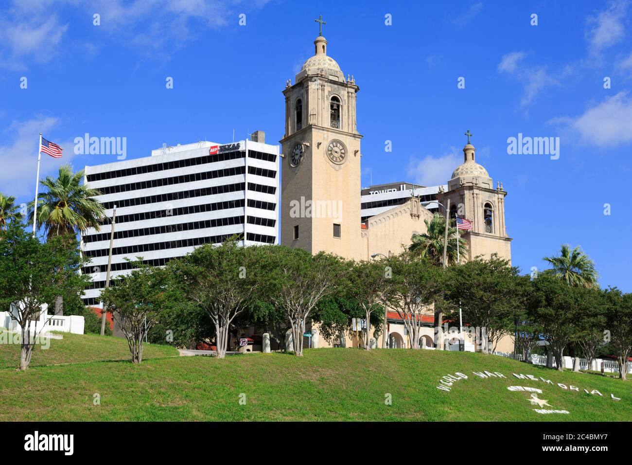 Spohn Park & Cathedral,Corpus Christi, Texas, USA Stock Photo - Alamy