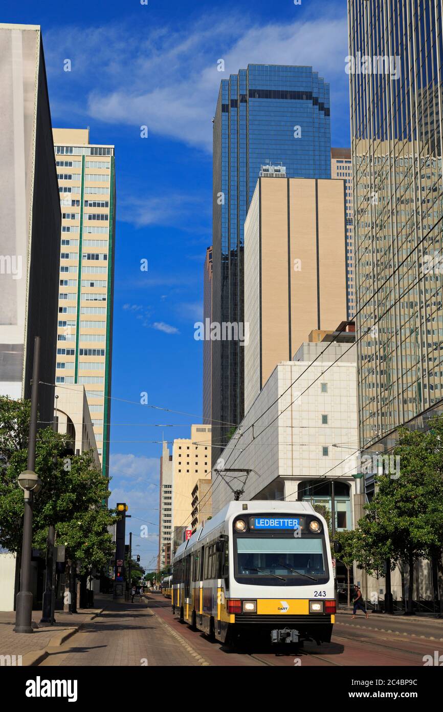 DART train, Pacific Street, Dallas, Texas, USA Stock Photo - Alamy