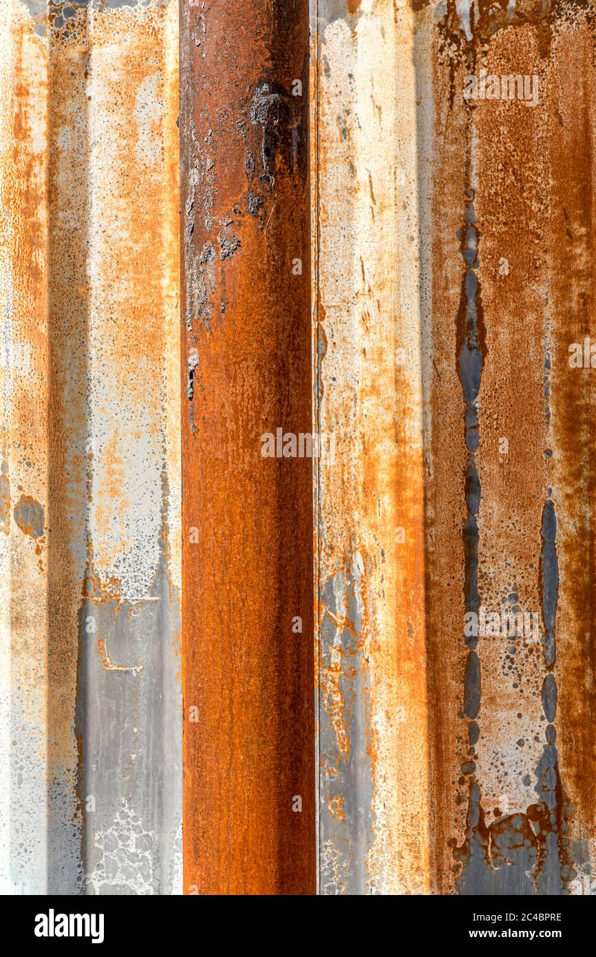 Oil and gas industry rust pipe hi-res stock photography and images - Alamy