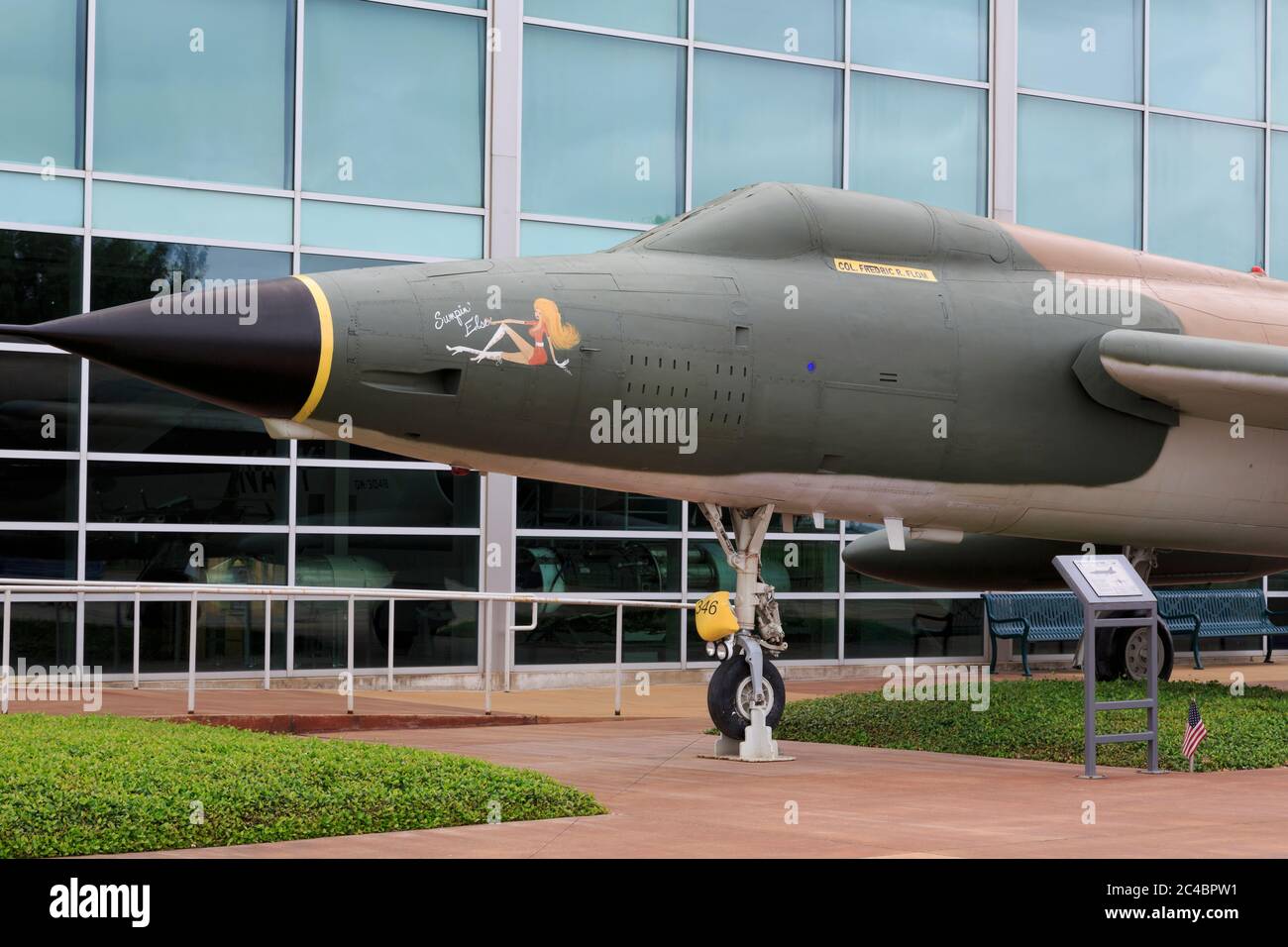 Frontiers of flight museum dallas hi-res stock photography and images ...