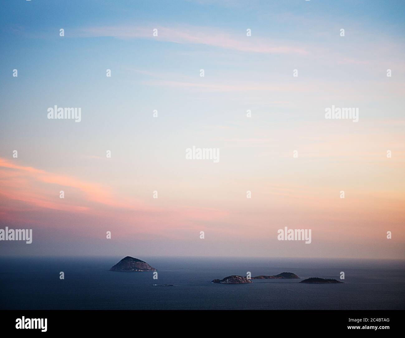 Rio de janeiro, horizon hi-res stock photography and images - Alamy