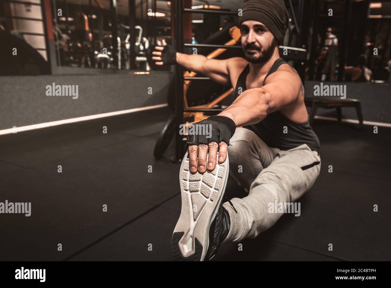 Seated exercise hi-res stock photography and images - Alamy