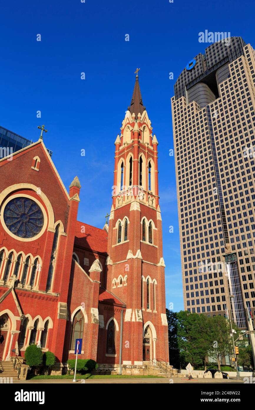 Downtown dallas church hi-res stock photography and images - Alamy