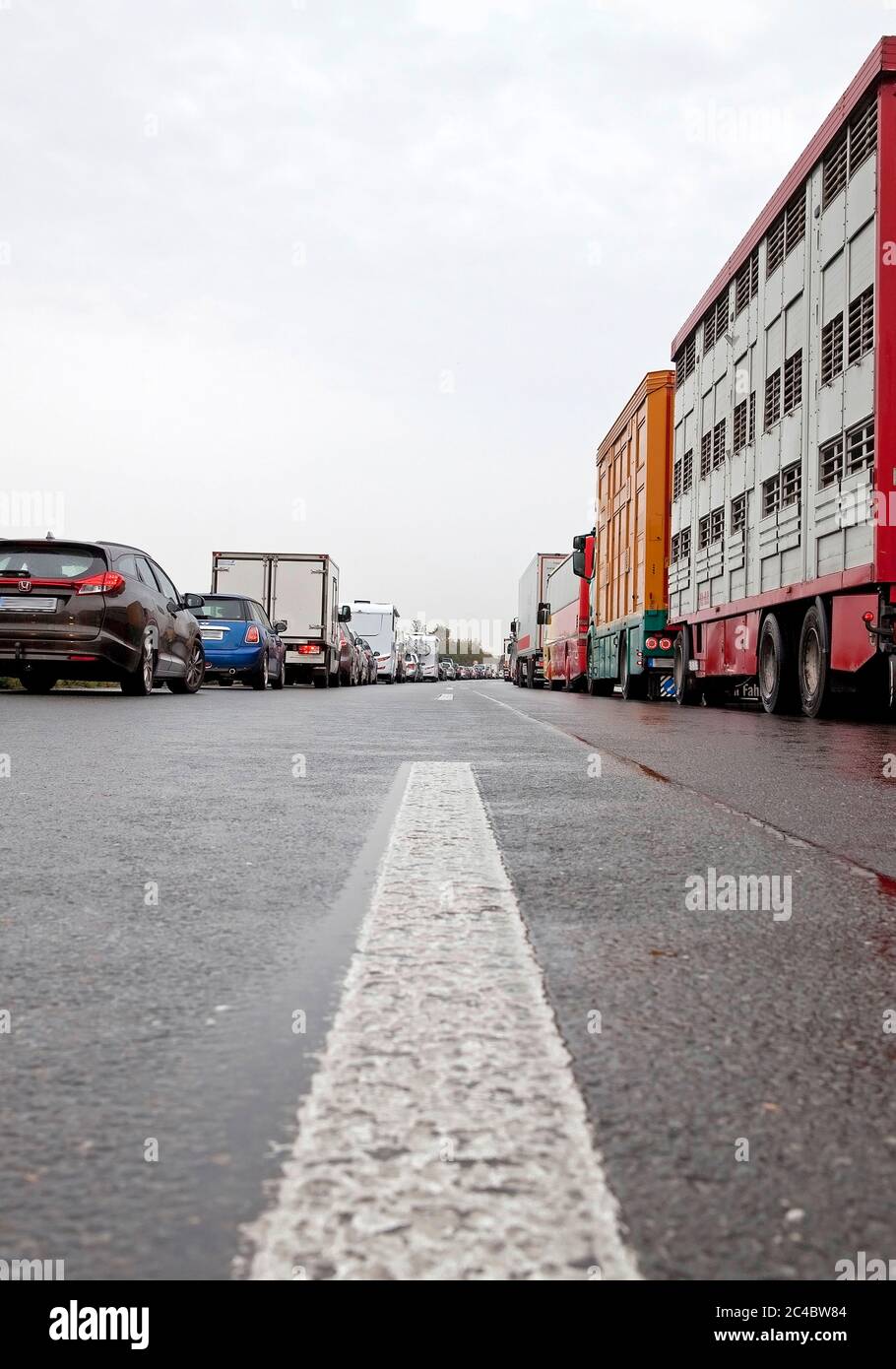 Emergency lane hi-res stock photography and images - Alamy