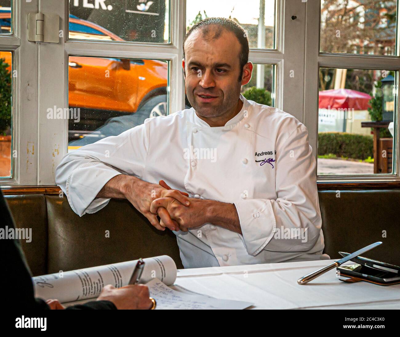 Michelin Star Chef Andreas Krolik with his team at Rheingau Gourmet ...