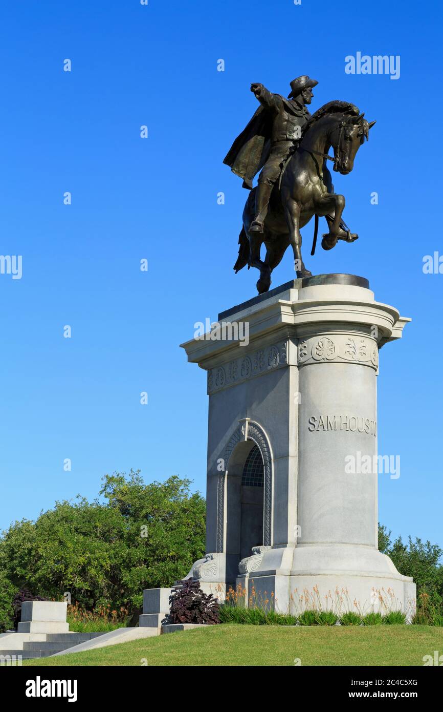 Sam houston statue hi-res stock photography and images - Alamy