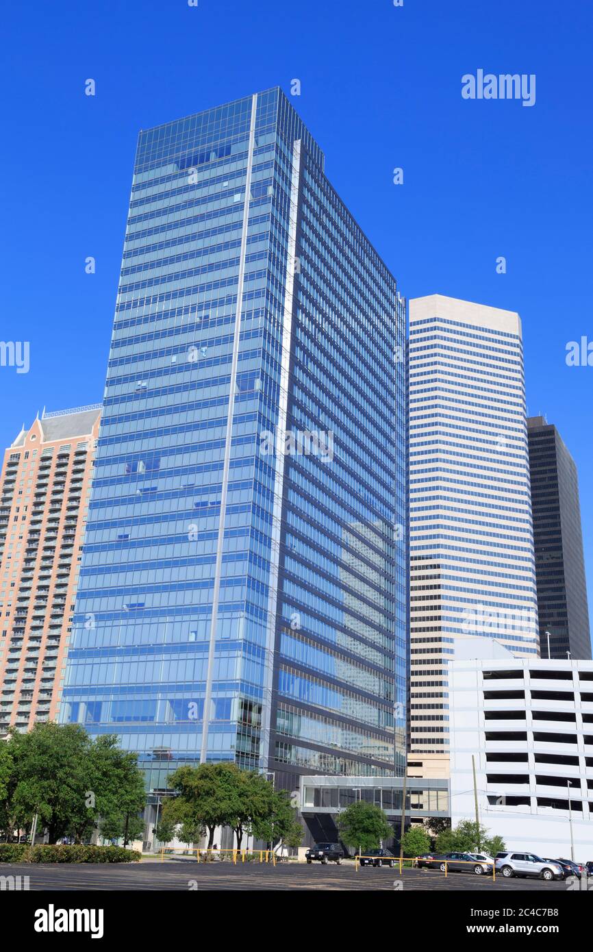 Hess building hi-res stock photography and images - Alamy