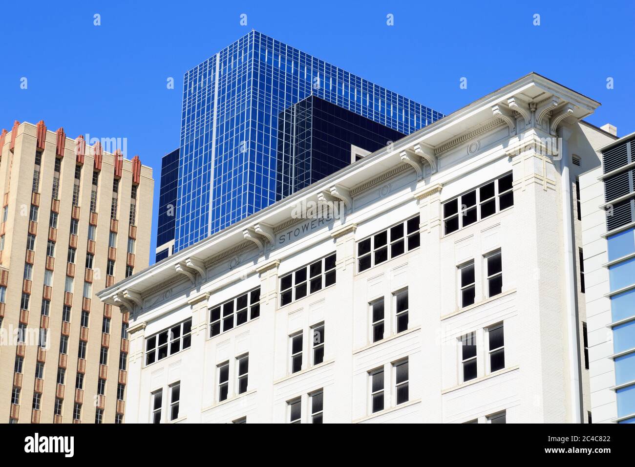 Stowers building hi-res stock photography and images - Alamy