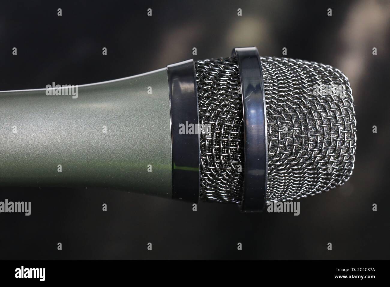 Musician speakers hi-res stock photography and images - Alamy