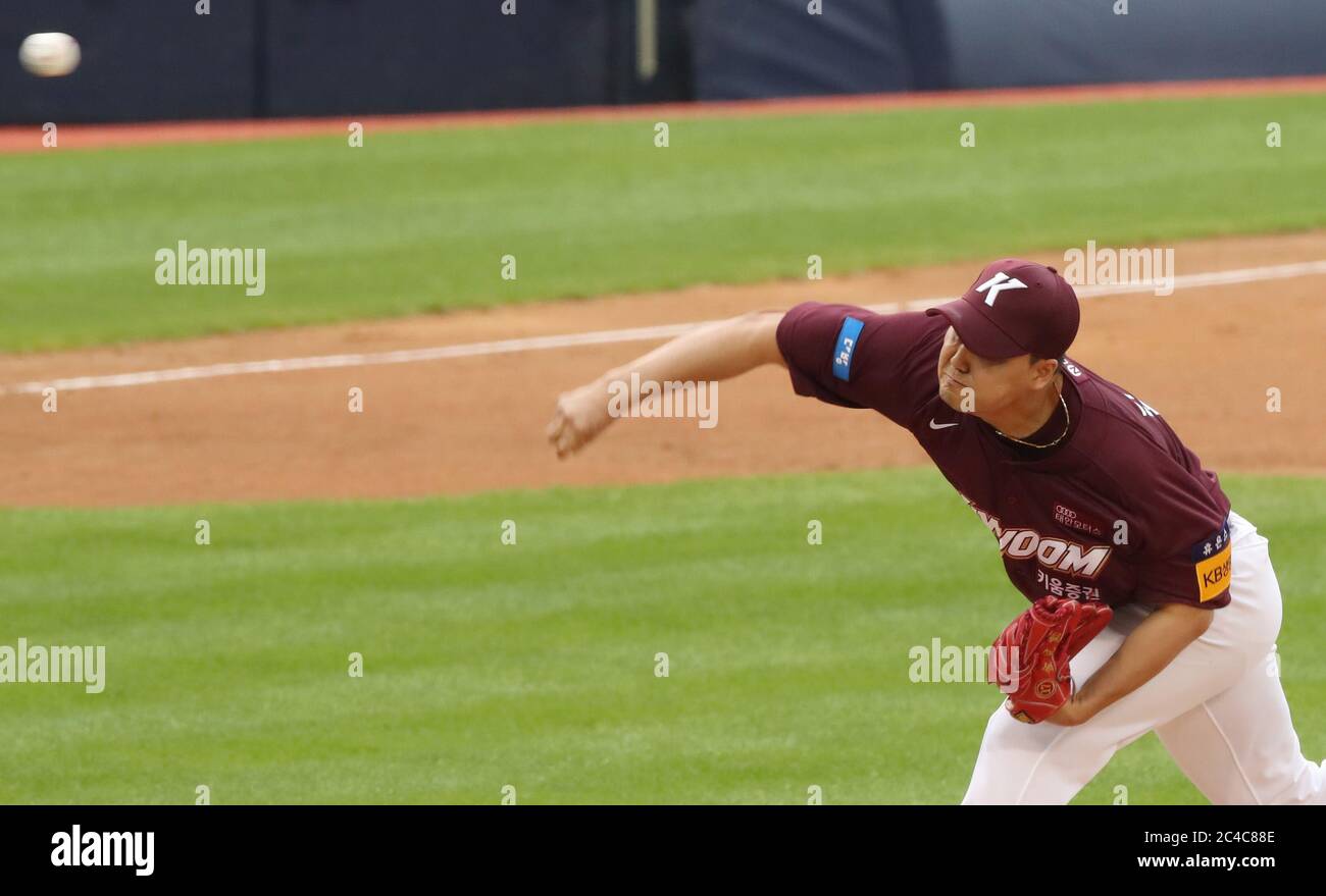 26th June, 2020. Kiwoom Heroes' Kim Tae-hoon Kiwoom Heroes' Kim Tae ...