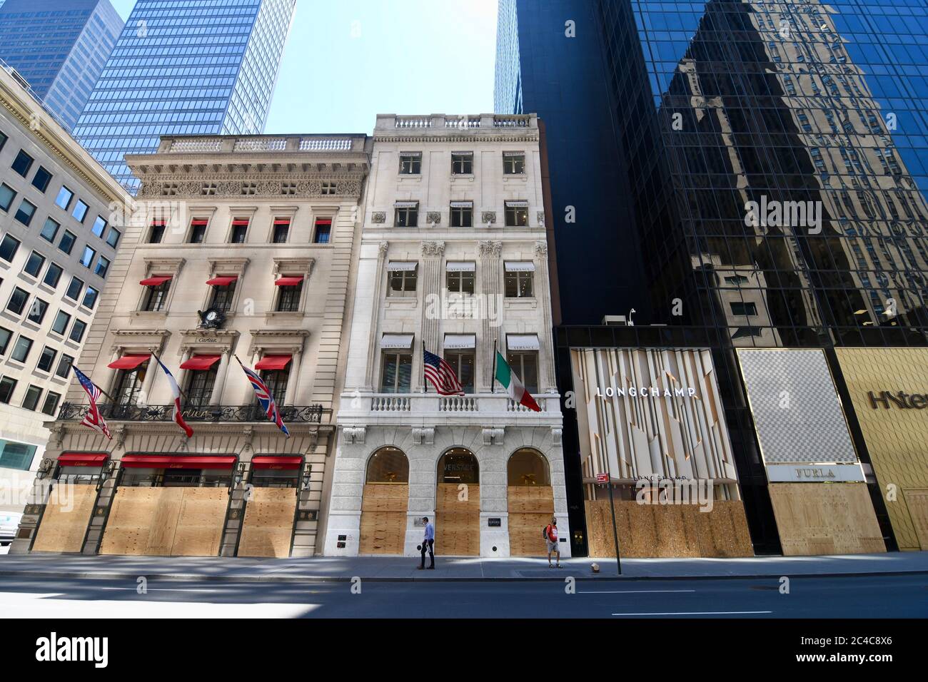 Window display in New York City, June 2020 Stock Photo - Alamy