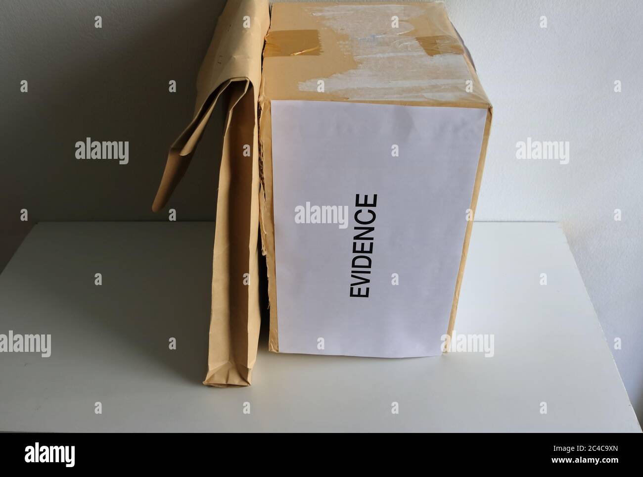 Evidence envelope hi-res stock photography and images - Alamy