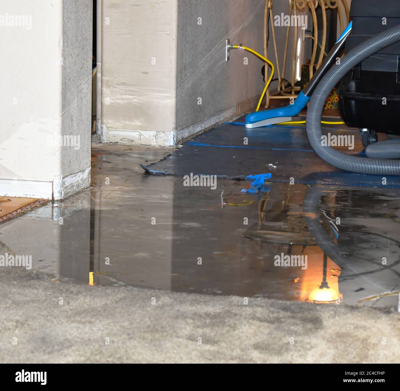 Water damage hi-res stock photography and images - Alamy