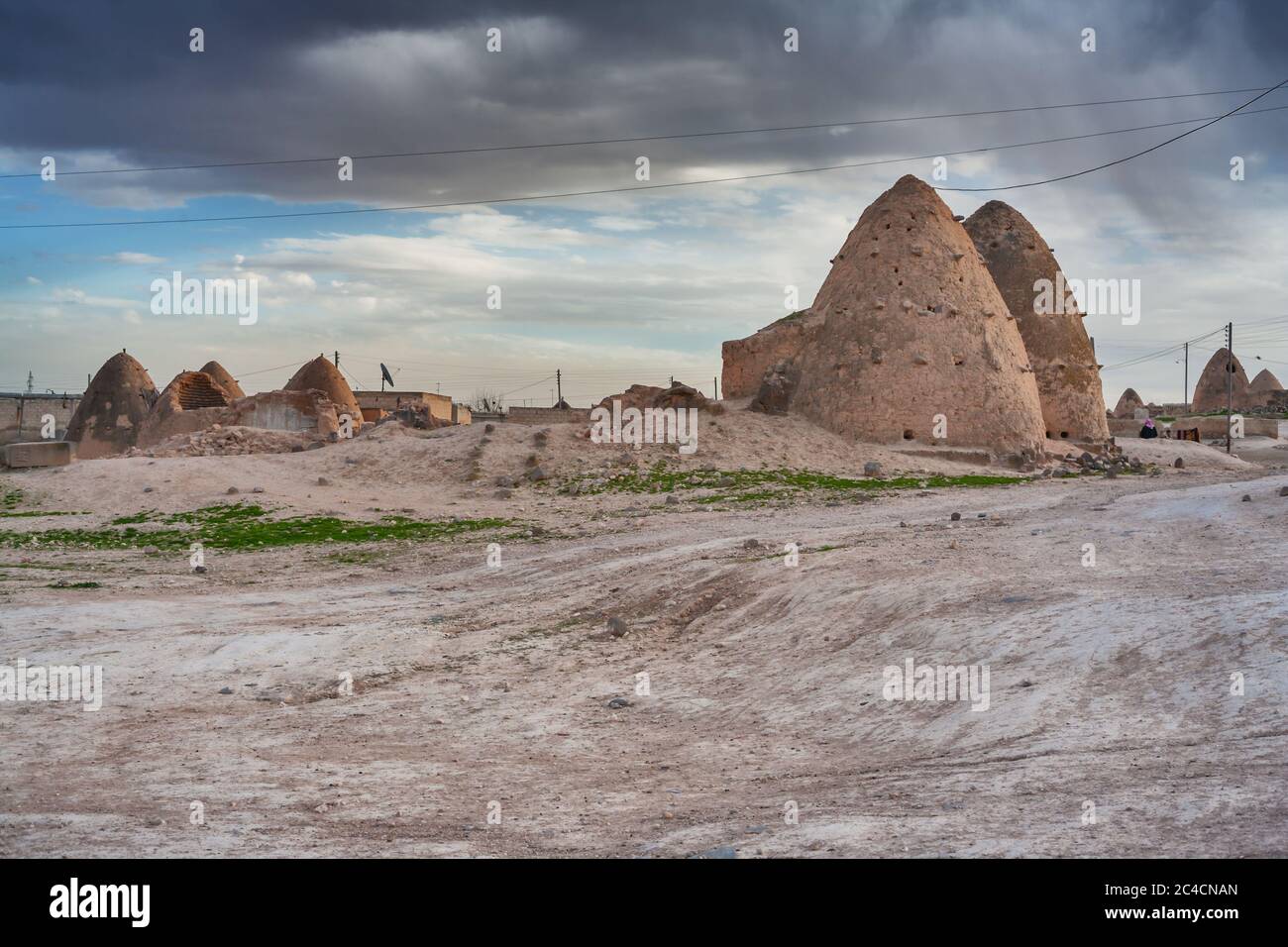 Traditional middle eastern clay house hi-res stock photography and ...