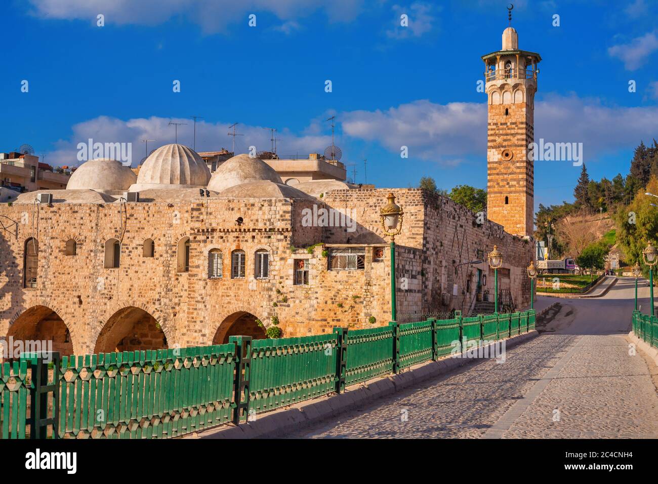 Al nuri mosque hi-res stock photography and images - Alamy