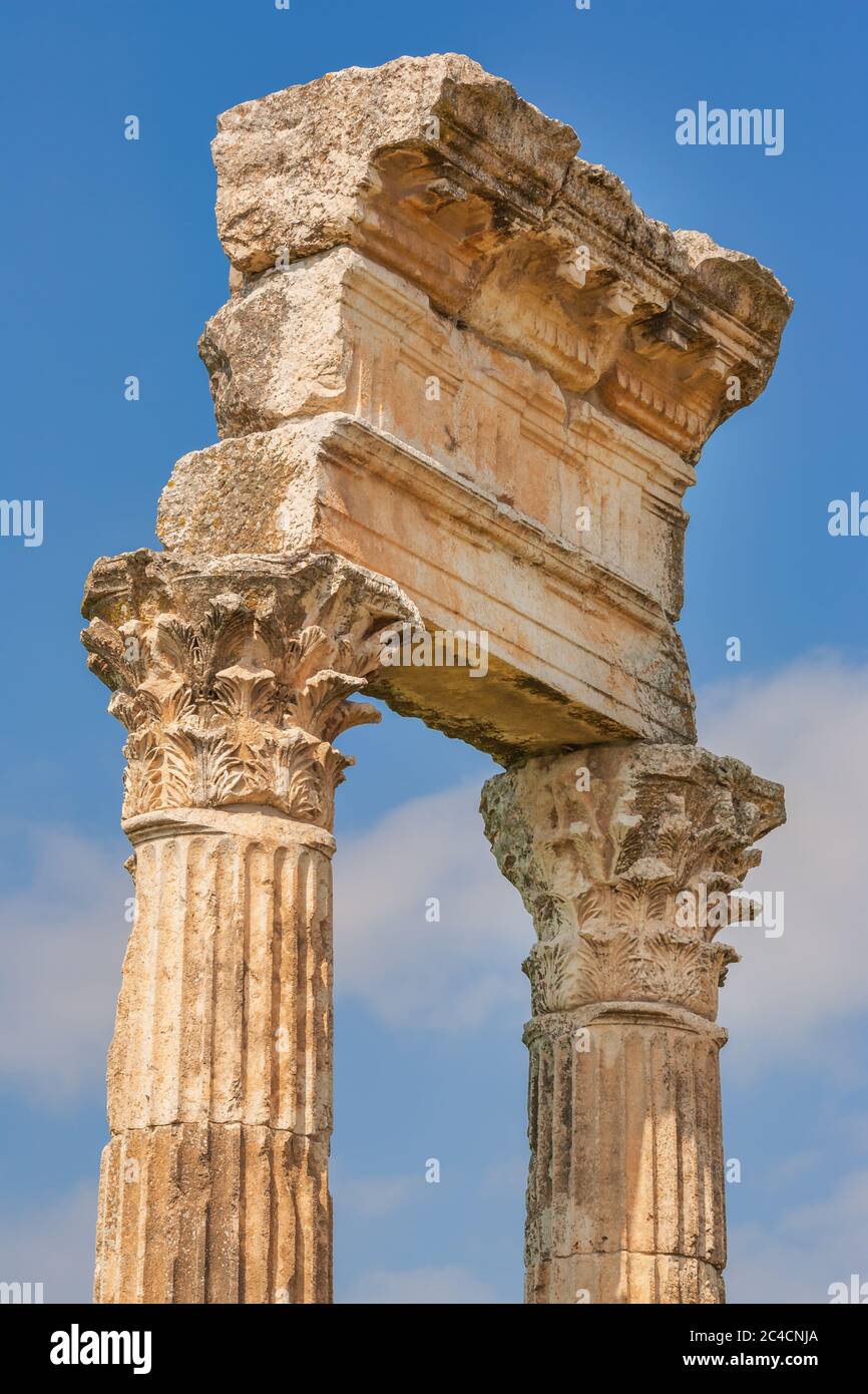 Ancient city Apamea, Apameia, Afamia, Syria Stock Photo - Alamy