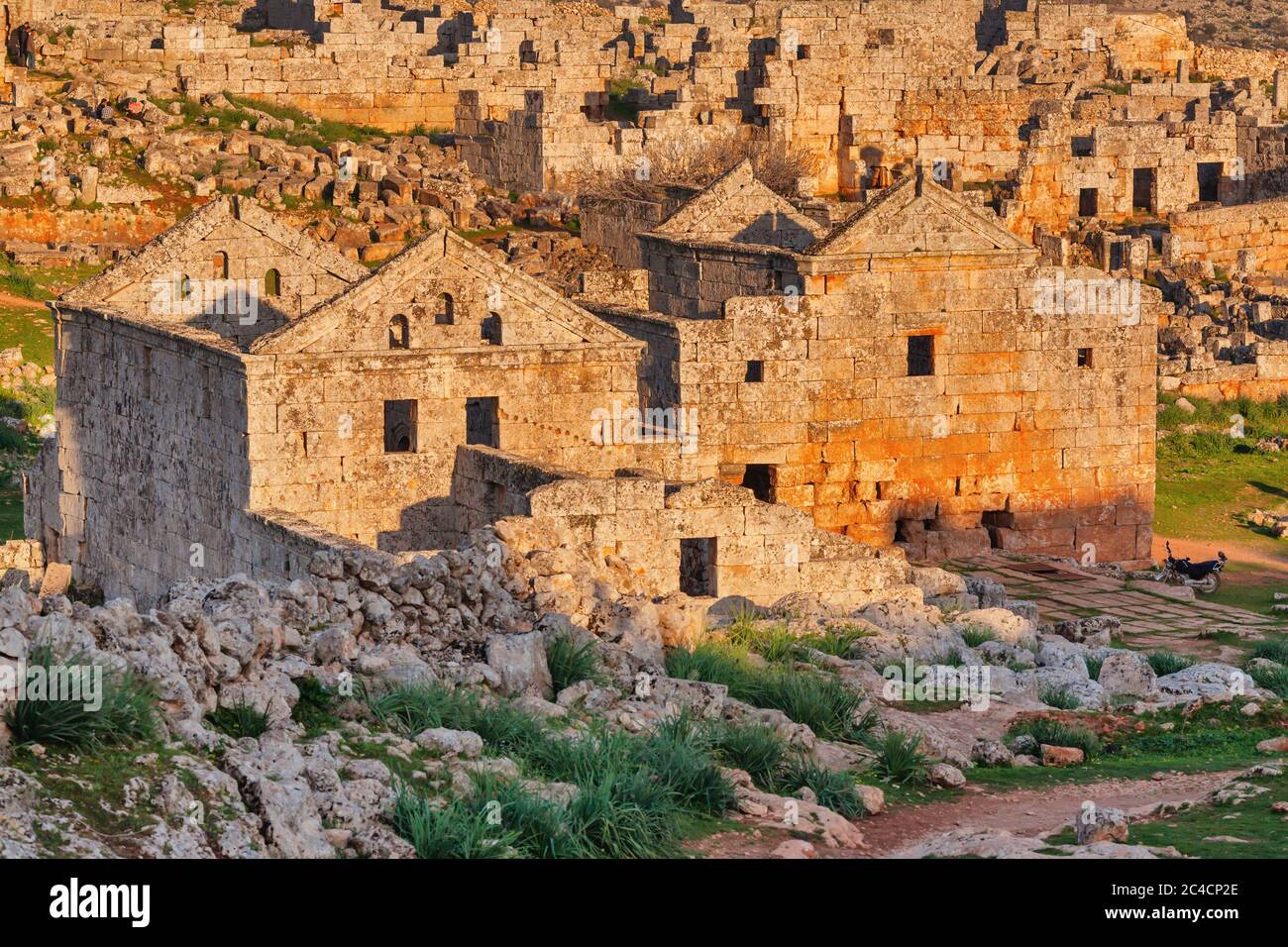 Dead city Serjilla, 6th century, Jebel Riha, Syria Stock Photo - Alamy