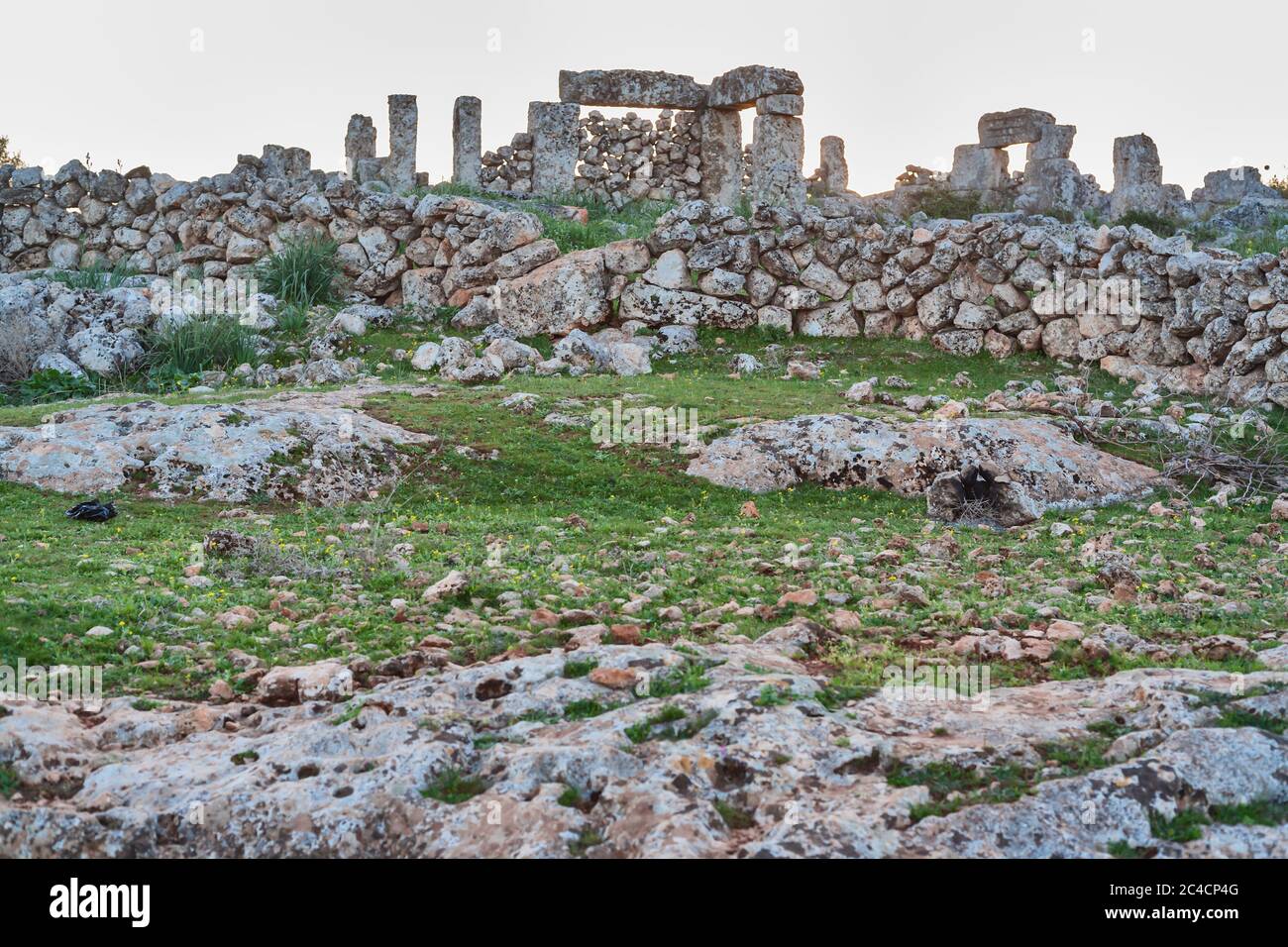 Dead city Serjilla, 6th century, Jebel Riha, Syria Stock Photo - Alamy