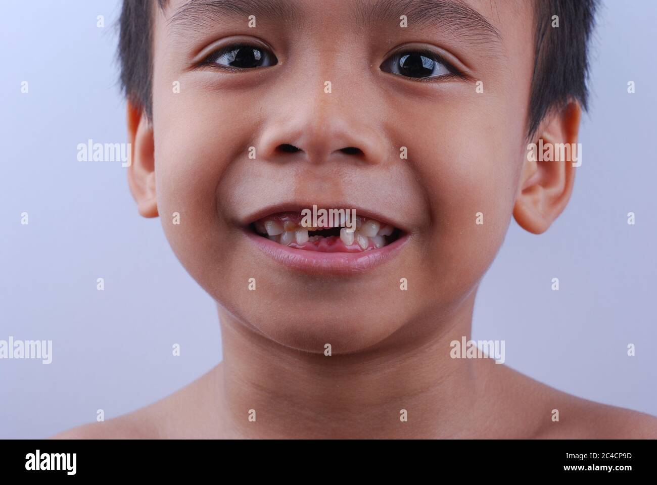 Asian boy smile hi-res stock photography and images - Alamy
