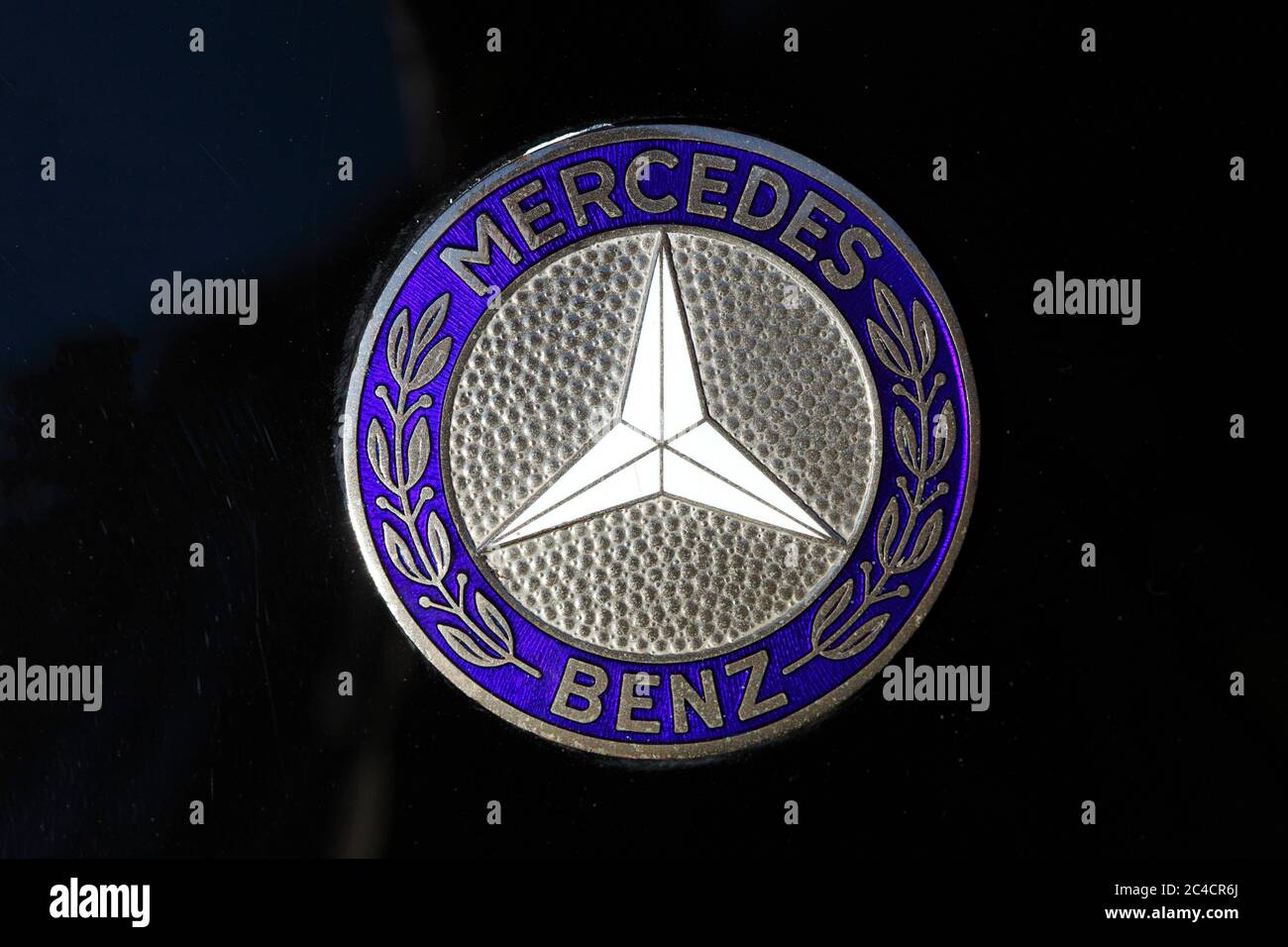 Mercedes star, Mercedes-Benz, oldtimer, Germany Stock Photo - Alamy