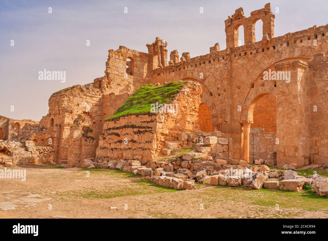 Resafa ruins hi-res stock photography and images - Alamy