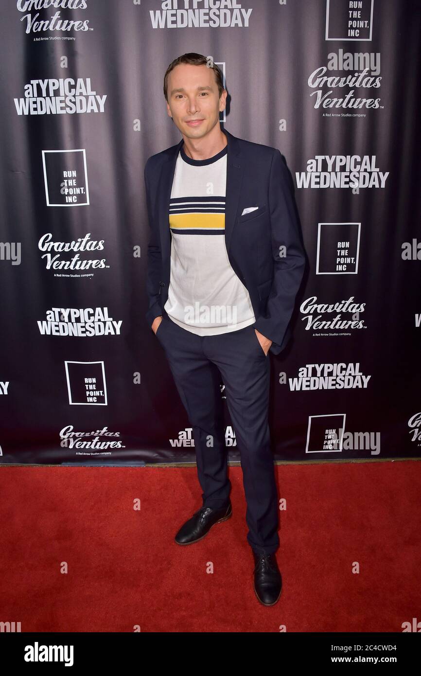 Isaac in the orville hi-res stock photography and images - Alamy