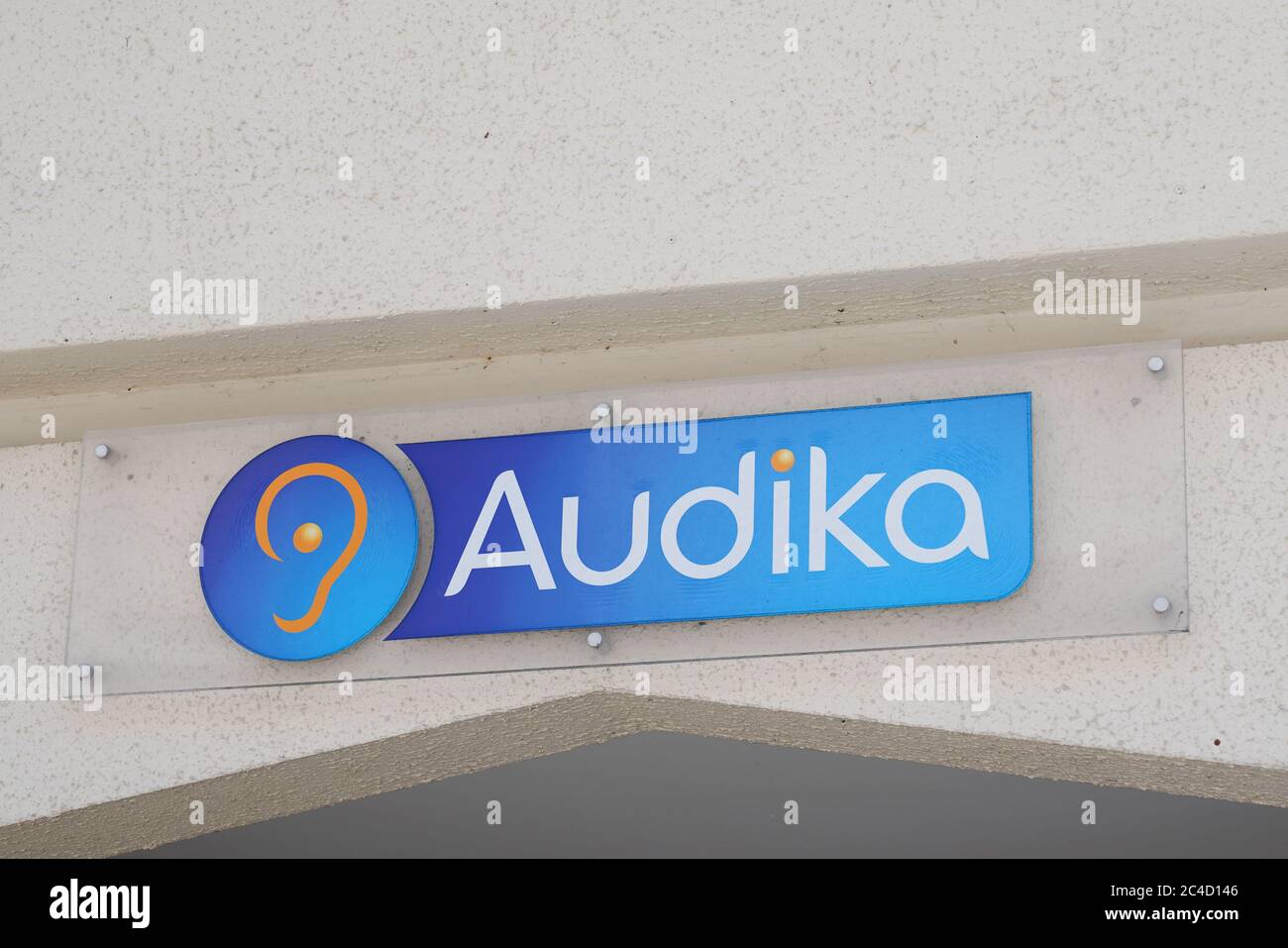Bordeaux , Aquitaine / France - 06 20 2020 : Audika logo sign of ...