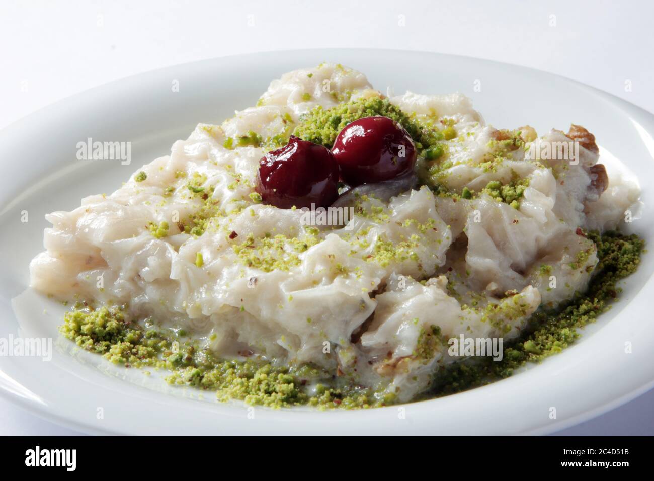 Turkish sweet - Güllaç Stock Photo - Alamy